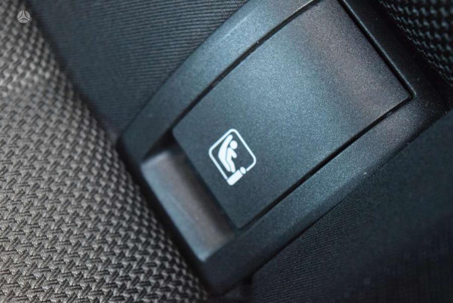 Melns BMW 318 2022 Viļņa, ar dzinēja tilpumu 2.00 L un nobraukumu 233 tūkst. km par 15450 €, foto 22 vietnē AUTOMOTO.COM.LV