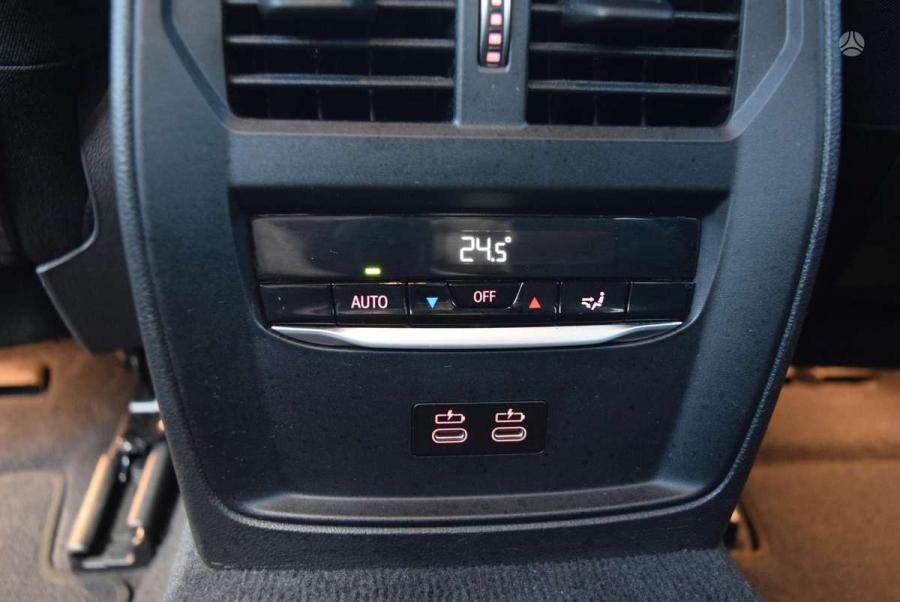 Melns BMW 318 2022 Viļņa, ar dzinēja tilpumu 2.00 L un nobraukumu 233 tūkst. km par 15450 €, foto 24 vietnē AUTOMOTO.COM.LV