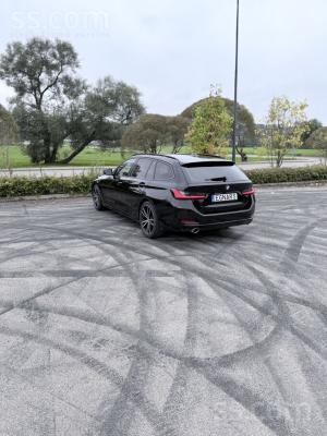 Melns BMW 318 2022 Tukums, ar dzinēja tilpumu 2.00 L un nobraukumu 185 tūkst. km par 20800 €, foto 6 vietnē AUTOMOTO.COM.LV