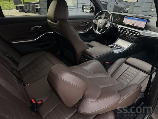БМВ 318 2022 в Елгава на AUTOMOTO.COM.LV Черный БМВ 318 2022 в Елгава, объемом двигателя 2.00 л и пробегом 186 тыс. км за 21700 €, фото 8 на AUTOMOTO.COM.LV