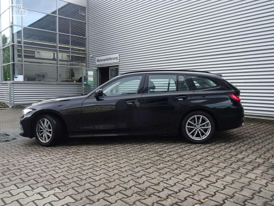 Black BMW 318 2023 in Kaunas, with an engine capacity of 2.00 L and mileage of 45 thousand km for 33214 €, photo 6 on AUTOMOTO.COM.LV