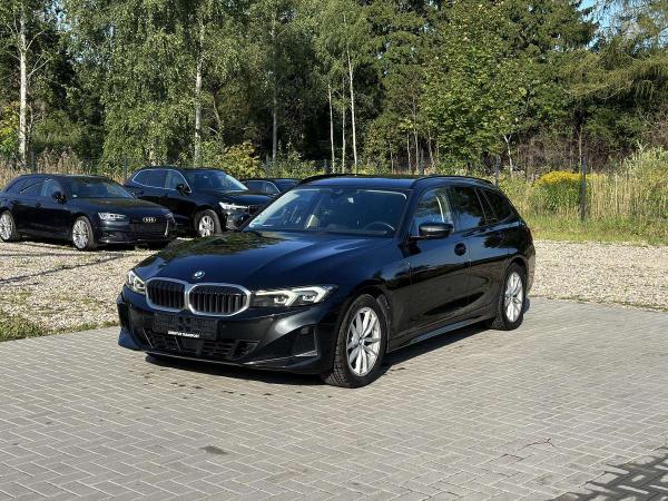 Melns BMW 318 2023 Viļņa, ar dzinēja tilpumu 2.00 L un nobraukumu 169 tūkst. km par 21100 €, foto 1 vietnē AUTOMOTO.COM.LV