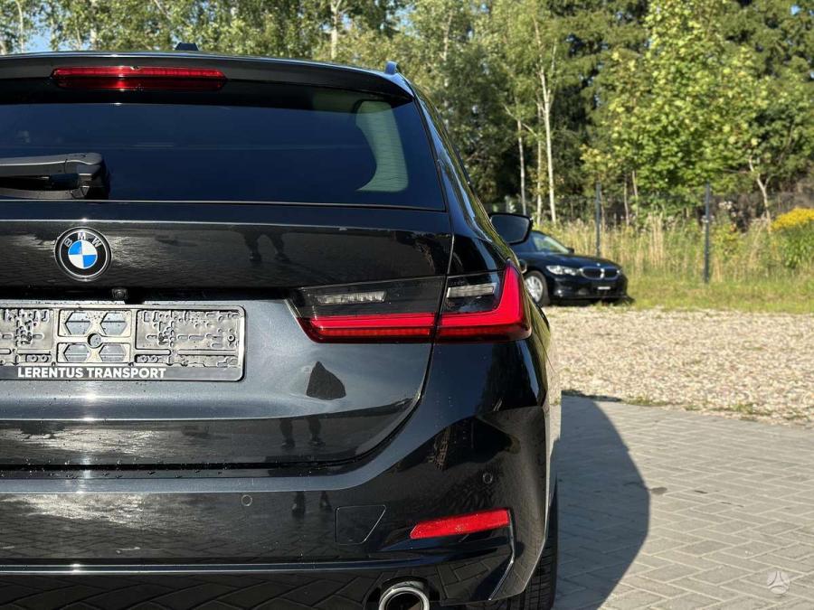 Melns BMW 318 2023 Viļņa, ar dzinēja tilpumu 2.00 L un nobraukumu 169 tūkst. km par 21100 €, foto 11 vietnē AUTOMOTO.COM.LV