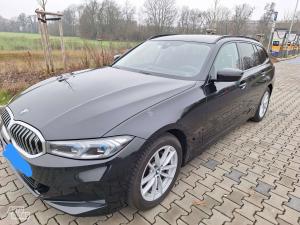 Black BMW 318 2024 in Kaunas, with an engine capacity of 2.00 L and mileage of 43 thousand km for 32905 €, photo  on AUTOMOTO.COM.LV