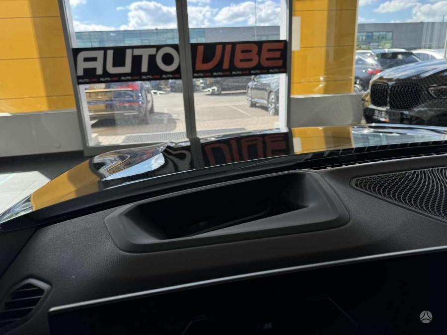 Melns BMW 318 2024 Viļņa, ar dzinēja tilpumu 2.00 L un nobraukumu 8 tūkst. km par 32777 €, foto 24 vietnē AUTOMOTO.COM.LV