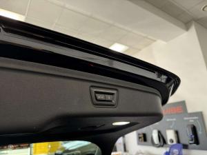 Melns BMW 318 2024 Viļņa, ar dzinēja tilpumu 2.00 L un nobraukumu 8 tūkst. km par 32777 €, foto 32 vietnē AUTOMOTO.COM.LV