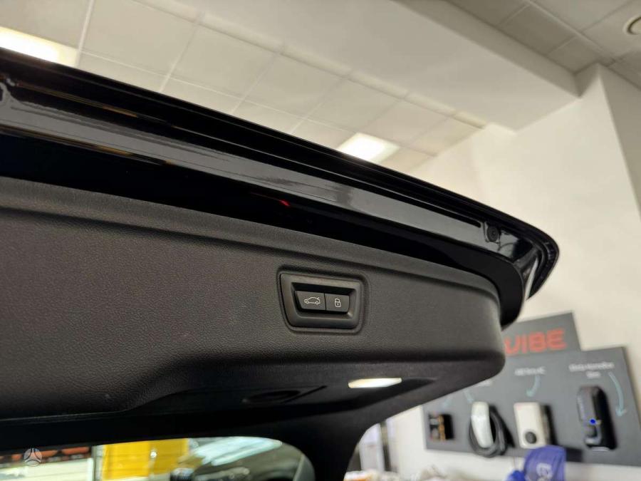 Melns BMW 318 2024 Viļņa, ar dzinēja tilpumu 2.00 L un nobraukumu 8 tūkst. km par 32777 €, foto 32 vietnē AUTOMOTO.COM.LV
