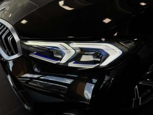 Melns BMW 318 2024 Viļņa, ar dzinēja tilpumu 2.00 L un nobraukumu 8 tūkst. km par 32777 €, foto 36 vietnē AUTOMOTO.COM.LV