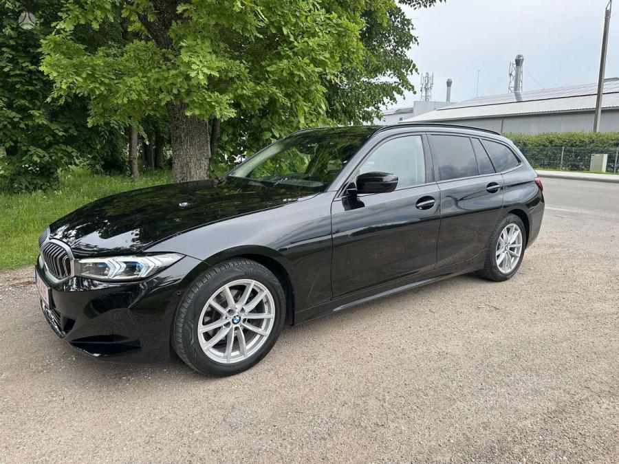 Melns BMW 318 2024 Kauņa, ar dzinēja tilpumu 2.00 L un nobraukumu 91 tūkst. km par 21300 €, foto 3 vietnē AUTOMOTO.COM.LV