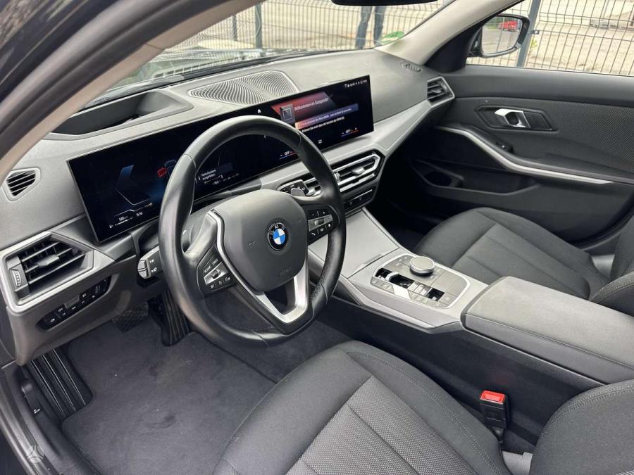 Melns BMW 318 2024 Kauņa, ar dzinēja tilpumu 2.00 L un nobraukumu 91 tūkst. km par 21300 €, foto 12 vietnē AUTOMOTO.COM.LV
