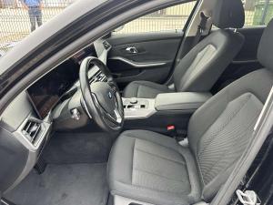 Melns BMW 318 2024 Kauņa, ar dzinēja tilpumu 2.00 L un nobraukumu 91 tūkst. km par 21300 €, foto 13 vietnē AUTOMOTO.COM.LV