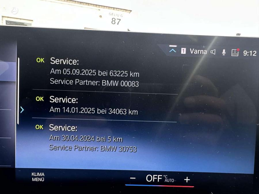 Melns BMW 318 2024 Kauņa, ar dzinēja tilpumu 2.00 L un nobraukumu 91 tūkst. km par 21300 €, foto 23 vietnē AUTOMOTO.COM.LV