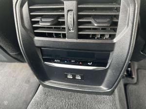 Melns BMW 318 2024 Kauņa, ar dzinēja tilpumu 2.00 L un nobraukumu 91 tūkst. km par 21300 €, foto 28 vietnē AUTOMOTO.COM.LV