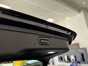 Black BMW 318 2024 in Vilnius, with an engine capacity of 2.00 L and mileage of 8 thousand km for 30555 €, photo 32 on AUTOMOTO.COM.LV