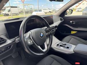 Black BMW 318 2024 in Klaipeda, with an engine capacity of 2.00 L and mileage of 100 thousand km for 21800 €, photo 14 on AUTOMOTO.COM.LV