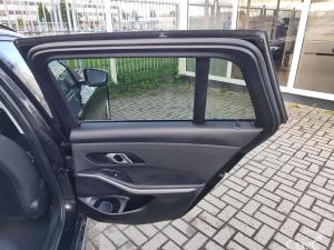 Black BMW 318 2024 in Klaipeda, with an engine capacity of 2.00 L and mileage of 88 thousand km for 21900 €, photo 9 on AUTOMOTO.COM.LV