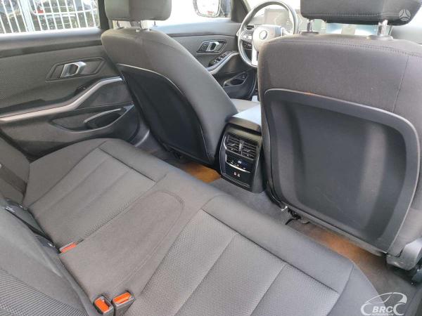 Black BMW 318 2024 in Klaipeda, with an engine capacity of 2.00 L and mileage of 88 thousand km for 21900 €, photo 10 on AUTOMOTO.COM.LV