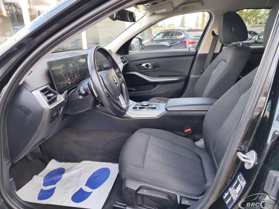Black BMW 318 2024 in Klaipeda, with an engine capacity of 2.00 L and mileage of 88 thousand km for 21900 €, photo 21 on AUTOMOTO.COM.LV