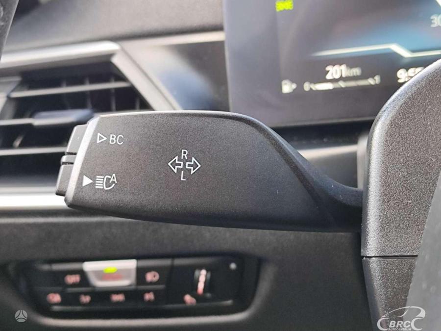 Black BMW 318 2024 in Klaipeda, with an engine capacity of 2.00 L and mileage of 88 thousand km for 21900 €, photo 26 on AUTOMOTO.COM.LV