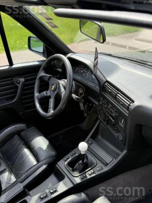 Zils BMW 318 1993 Kuldīga, ar dzinēja tilpumu 2.50 L un nobraukumu 345 tūkst. km par 12250 €, foto 12 vietnē AUTOMOTO.COM.LV
