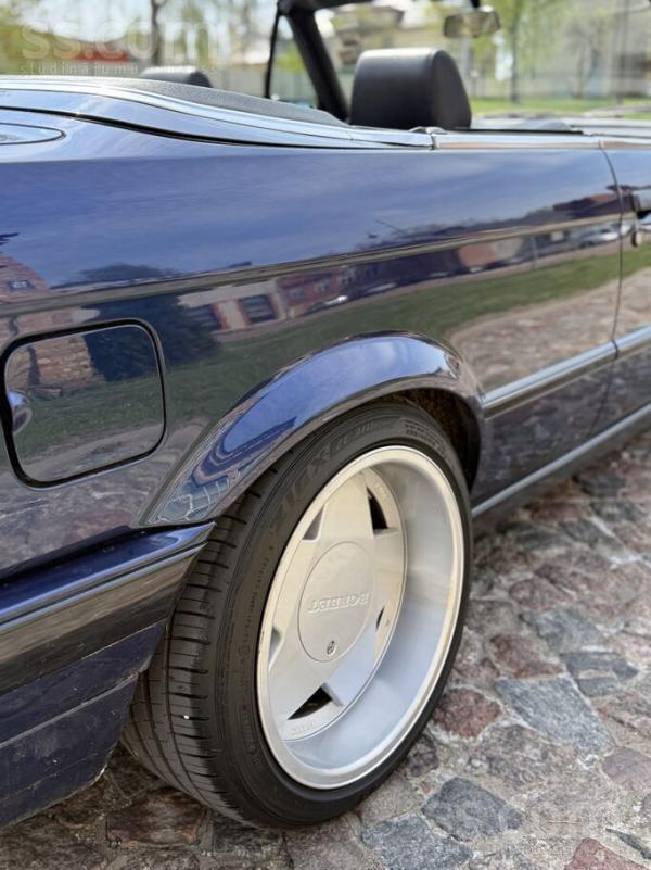 Blue BMW 318 1993 in Kuldiga, with an engine capacity of 2.50 L and mileage of 346 thousand km for 11950 €, photo 8 on AUTOMOTO.COM.LV
