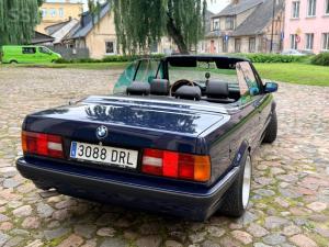 Синий БМВ 318 1993 в Бауска, объемом двигателя 1.80 л и пробегом 0 тыс. км за 14800 €, фото 6 на AUTOMOTO.COM.LV