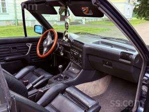 Синий БМВ 318 1993 в Бауска, объемом двигателя 1.80 л и пробегом 0 тыс. км за 14800 €, фото 16 на AUTOMOTO.COM.LV