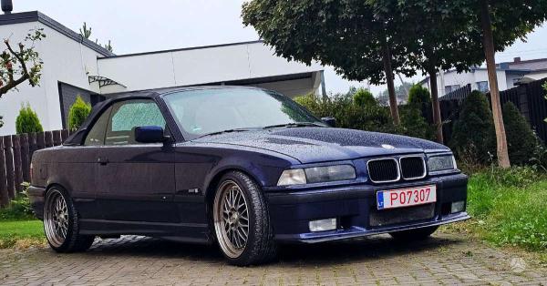 Blue BMW 318 1995 in Vilnius, with an engine capacity of 1.80 L and mileage of 199 thousand km for 6900 €, photo 1 on AUTOMOTO.COM.LV