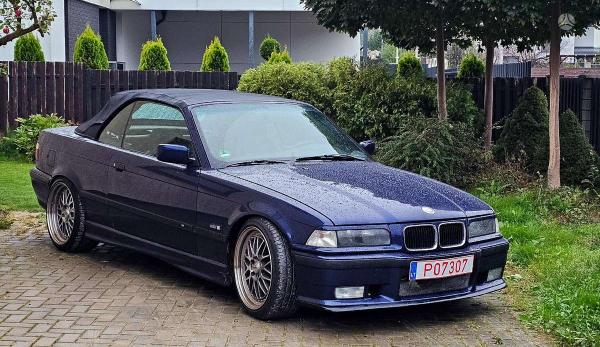 Blue BMW 318 1995 in Vilnius, with an engine capacity of 1.80 L and mileage of 199 thousand km for 6900 €, photo 2 on AUTOMOTO.COM.LV