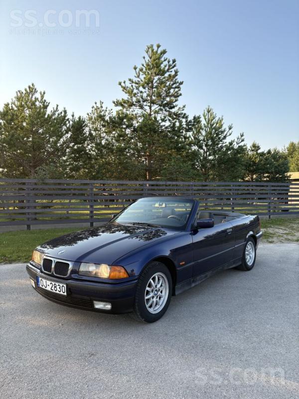 Zils BMW 318 1997 Rīga, ar dzinēja tilpumu 1.80 L un nobraukumu 264 tūkst. km par 6000 €, foto 1 vietnē AUTOMOTO.COM.LV