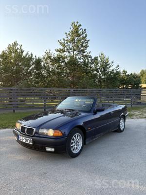 Zils BMW 318 1997 Rīga, ar dzinēja tilpumu 1.80 L un nobraukumu 264 tūkst. km par 6000 €, foto  vietnē AUTOMOTO.COM.LV