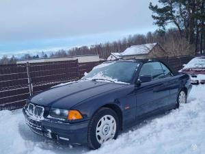 Zils BMW 318 1998 Kretinga, ar dzinēja tilpumu 1.80 L un nobraukumu 220 tūkst. km par 3300 €, foto 4 vietnē AUTOMOTO.COM.LV