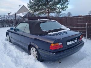 Zils BMW 318 1998 Kretinga, ar dzinēja tilpumu 1.80 L un nobraukumu 220 tūkst. km par 3300 €, foto 5 vietnē AUTOMOTO.COM.LV
