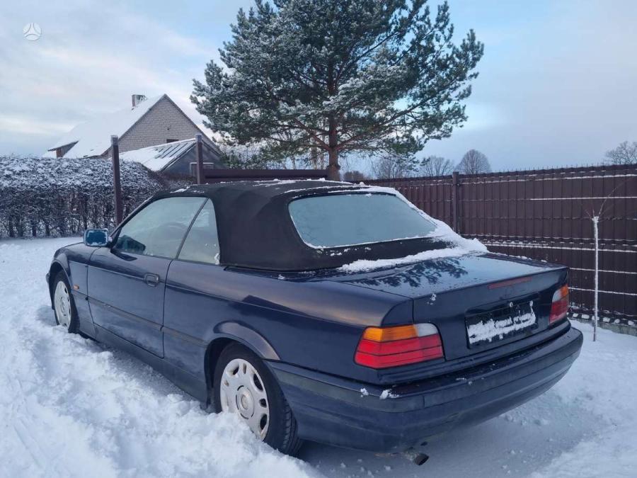 Zils BMW 318 1998 Kretinga, ar dzinēja tilpumu 1.80 L un nobraukumu 220 tūkst. km par 3300 €, foto 6 vietnē AUTOMOTO.COM.LV