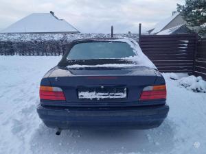 Zils BMW 318 1998 Kretinga, ar dzinēja tilpumu 1.80 L un nobraukumu 220 tūkst. km par 3300 €, foto 9 vietnē AUTOMOTO.COM.LV