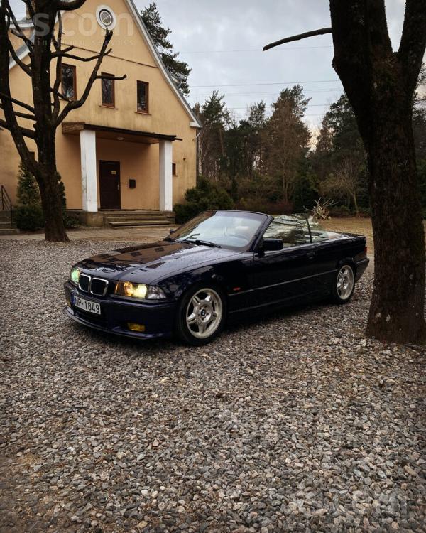 Zils BMW 318 1999 Rīga, ar dzinēja tilpumu 1.80 L un nobraukumu 321 tūkst. km par 5000 €, foto 8 vietnē AUTOMOTO.COM.LV