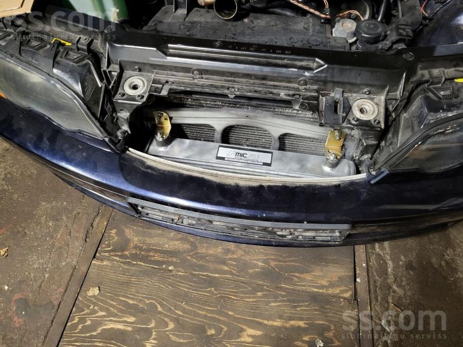 Blue BMW 318 2002 in Liepaja, with an engine capacity of 2.00 L and mileage of 370 thousand km for 4500 €, photo 9 on AUTOMOTO.COM.LV