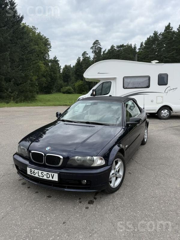 Blue BMW 318 2003 in Riga, with an engine capacity of 2.00 L and mileage of 237 thousand km for 4750 €, photo 3 on AUTOMOTO.COM.LV