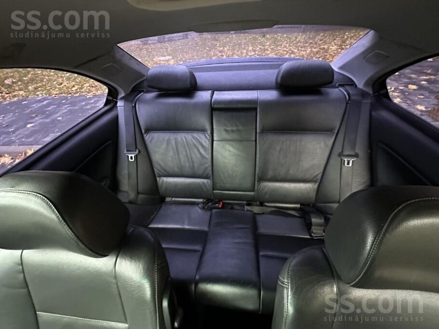 Синий БМВ 318 2001 в Рига, объемом двигателя 1.80 л и пробегом 342 тыс. км за 3600 €, фото 12 на AUTOMOTO.COM.LV