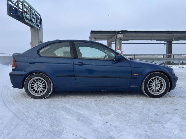 Zils BMW 318 2003 Viļņa, ar dzinēja tilpumu 2.00 L un nobraukumu 224 tūkst. km par 1800 €, foto 4 vietnē AUTOMOTO.COM.LV