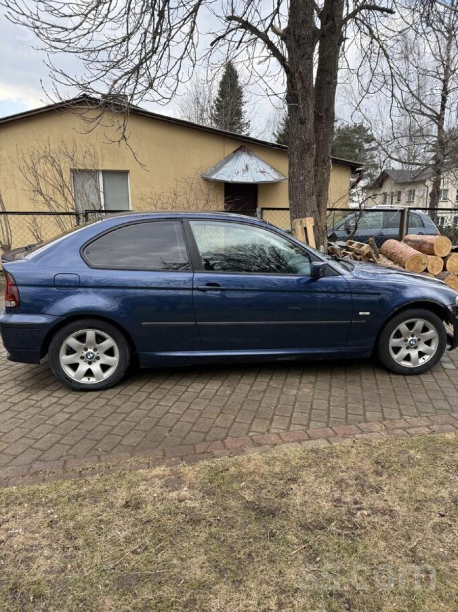 Blue BMW 318 2003 in Riga, with an engine capacity of 2.00 L and mileage of 341 thousand km for 1400 €, photo 7 on AUTOMOTO.COM.LV