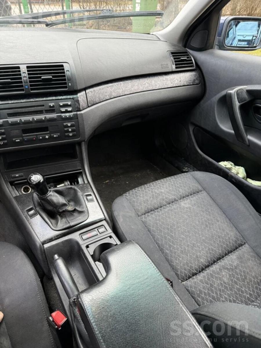 Blue BMW 318 2003 in Riga, with an engine capacity of 2.00 L and mileage of 341 thousand km for 1400 €, photo 10 on AUTOMOTO.COM.LV