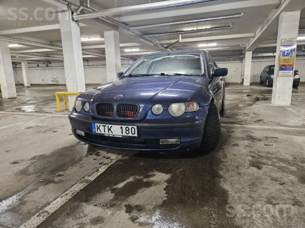 Blue BMW 318 2004 in Liepaja, with an engine capacity of 2.00 L and mileage of 303 thousand km for 1950 €, photo 2 on AUTOMOTO.COM.LV