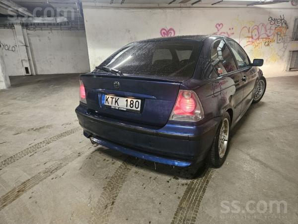 Blue BMW 318 2004 in Liepaja, with an engine capacity of 2.00 L and mileage of 303 thousand km for 1950 €, photo 10 on AUTOMOTO.COM.LV