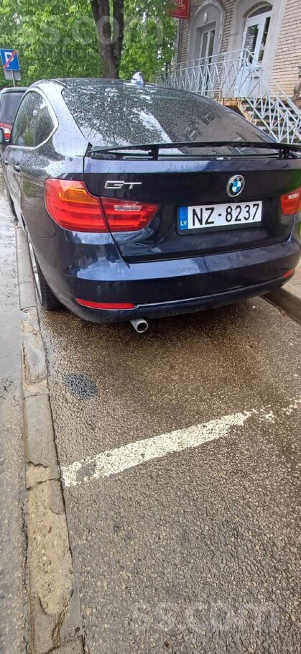 Blue BMW 318 2014 in Riga, with an engine capacity of 2.00 L and mileage of 258 thousand km for 9500 €, photo 2 on AUTOMOTO.COM.LV