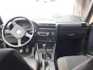 Zils BMW 318 1989 Viļņa, ar dzinēja tilpumu 1.78 L un nobraukumu 274 tūkst. km par 3968 €, foto 5 vietnē AUTOMOTO.COM.LV