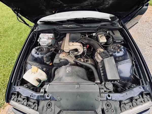 Blue BMW 318 1992 in Tallinn, with an engine capacity of 1.80 L and mileage of 192 thousand km for 3500 €, photo 7 on AUTOMOTO.COM.LV