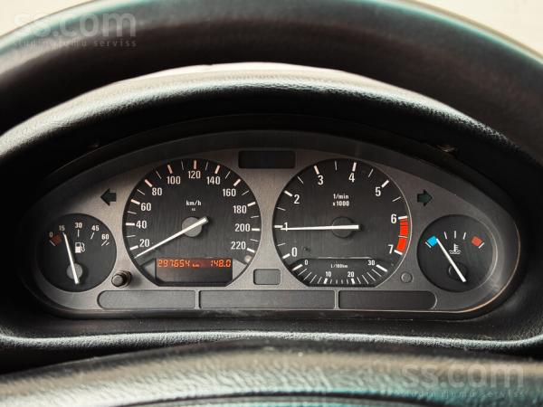 BMW 318 1995 Rīga vietnē Zils BMW 318 1995 Rīga, ar dzinēja tilpumu 1.80 L un nobraukumu 297 tūkst. km par 2890 €, foto 11 vietnē AUTOMOTO.COM.LV