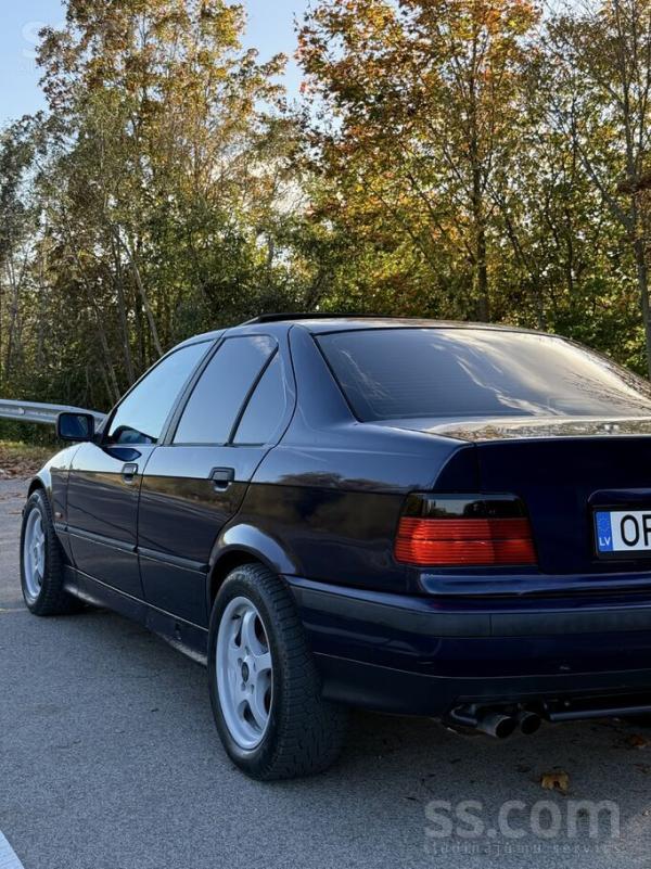 Zils BMW 318 1997 Kuldīga, ar dzinēja tilpumu 1.70 L un nobraukumu 325 tūkst. km par 3100 €, foto 7 vietnē AUTOMOTO.COM.LV
