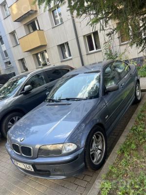Zils BMW 318 2000 Rīga, ar dzinēja tilpumu 1.90 L un nobraukumu 350 tūkst. km par 1350 €, foto 4 vietnē AUTOMOTO.COM.LV